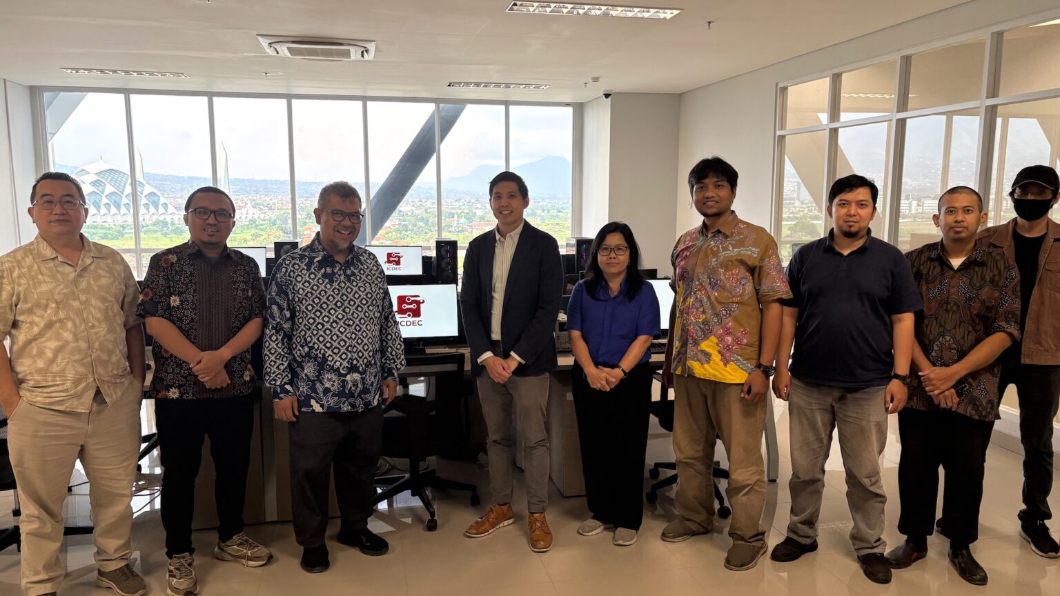 ICDEC - Indonesia Chip Design Collaborative Center